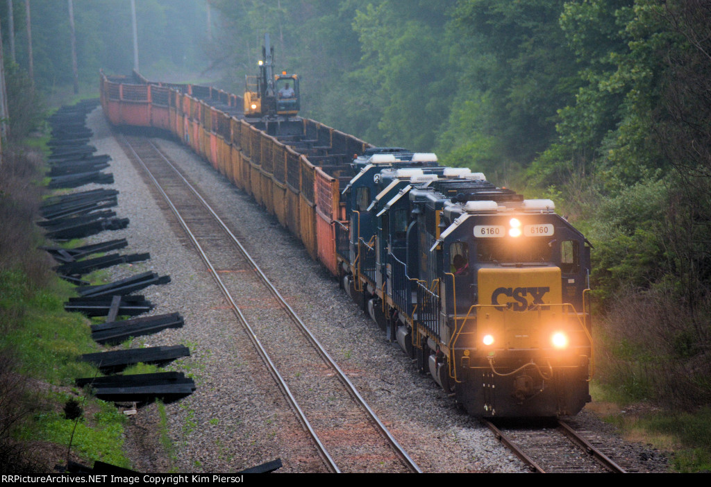 CSX 6160 W038 (MoW Tie Train)